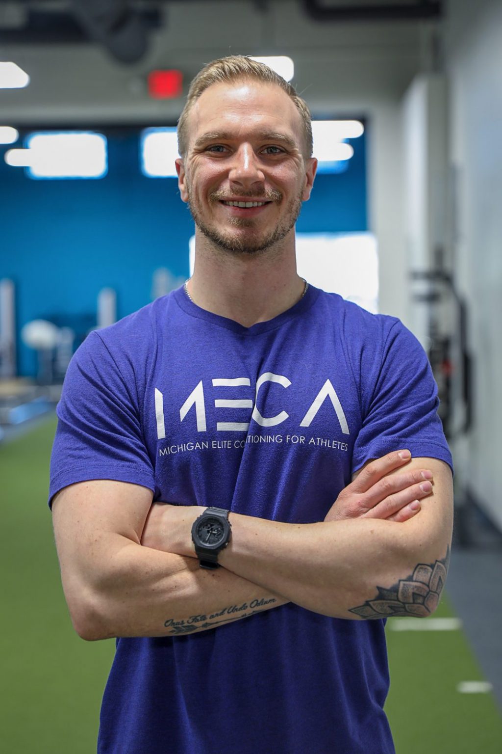 Detroit - Novi - Meca Strong